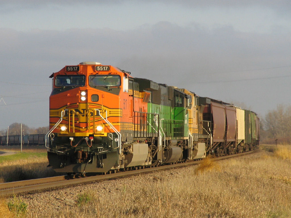 BNSF 5517